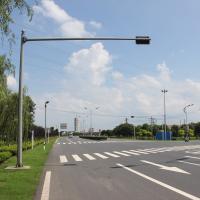 China Hot Dip Galvanized Traffic Signal Pole , 6m Cantilever Light Pole for sale