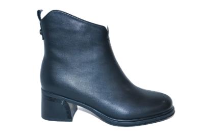 China CHUNKY SOLE SLIP-ON WINTER BOOTIES for sale