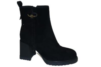 China LADY LEATHER BOOTS for sale