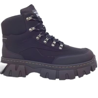 China Men's High Top Chunky Sole Work Boots Non-Slip Outdoor Ankle Boots for sale