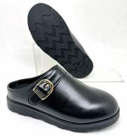 China Kids Black Leather Buckle Mule Clogs for sale