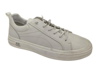 China Men's Leather Sneakers - Chunky Sole Casual Shoes for sale