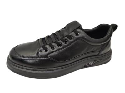 China Men's Leather Sneakers - Chunky Sole Casual Shoes for sale