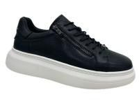 China Men's Leather Sneakers for sale