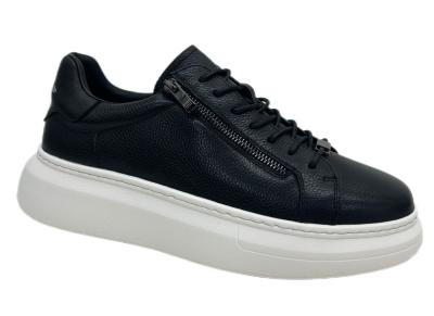 China Men's Leather Sneakers for sale