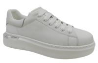 China Men's Leather Sneakers for sale