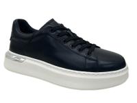 China Men's Leather Sneakers for sale