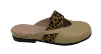 China Ladies Casual Slippers for sale