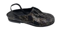 China Ladies Casual Slippers for sale