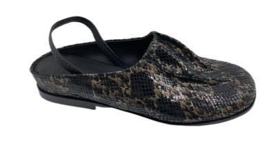 China Ladies Casual Slippers for sale