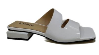 China Women's Leather Slide Mule Sandals for sale