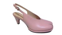 China Ladies Leather Sandals for sale