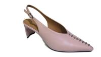 China Ladies Leather Sandals for sale