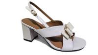 China Ladies Leather Sandals for sale