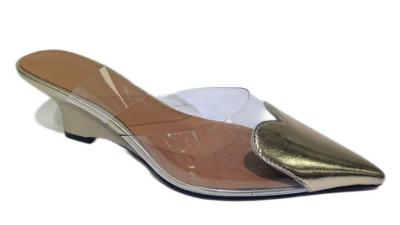 China Ladies Leather Sandals for sale