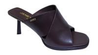 China Ladies Leather Sandals for sale