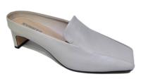 China Ladies Leather Sandals for sale