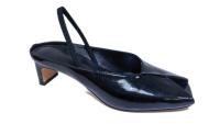 China Ladies Leather Sandals for sale