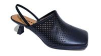 China Ladies Leather Sandals for sale