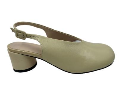 China Ladies Leather Sandals for sale