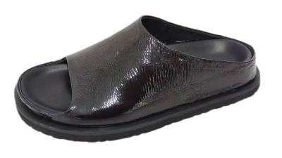 China Ladies Casual Slippers for sale
