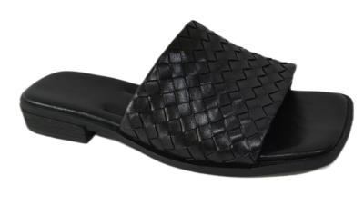 China Ladies Casual Slippers for sale