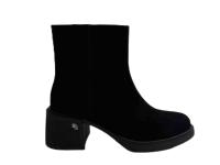 China Ladies Leather Boots for sale