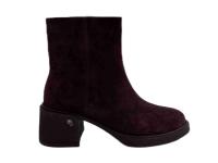 China Ladies Leather Boots for sale