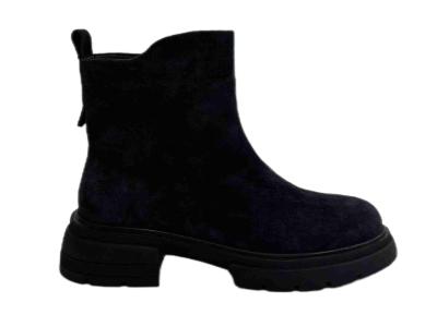 China Ladies Leather Boots for sale