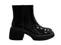 China Ladies Leather Boots for sale