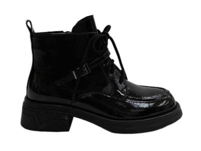 China Ladies Leather Boots for sale
