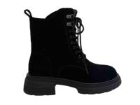 China Ladies Leather Boots for sale