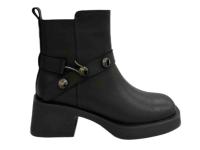 China Ladies Leather Boots for sale