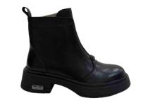 China Ladies Leather Boots for sale