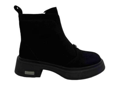 China Ladies Leather Boots for sale