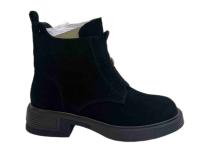 China Ladies Leather Boots for sale