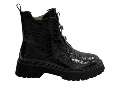 China Ladies Leather Boots for sale