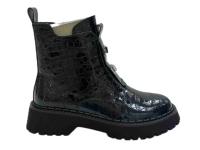 China Ladies Leather Boots for sale