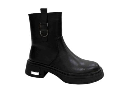 China Ladies Leather Boots for sale