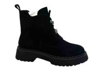 China Ladies Leather Boots for sale