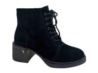 China Ladies Leather Boots for sale