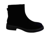 China Ladies Leather Boots for sale