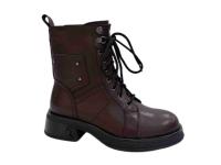 China Ladies Leather Boots for sale