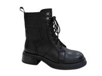 China Ladies Leather Boots for sale