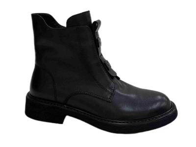 China Ladies Leather Boots for sale