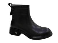 China Ladies Leather Boots for sale