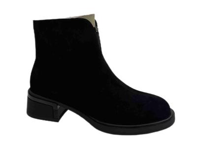 China Ladies Leather Boots for sale