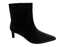 China Ladies Leather Boots for sale