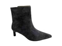 China Ladies Leather Boots for sale