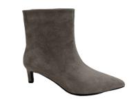 China Ladies Leather Boots for sale